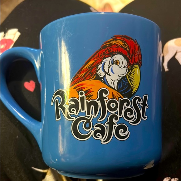 RAINFOREST | Dining | Vintage Rainforest Cafe Blue Mug With Parrot ...